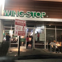 WINGSTOP - Updated April 2024 - 216 Photos & 391 Reviews - 100 E Main ...