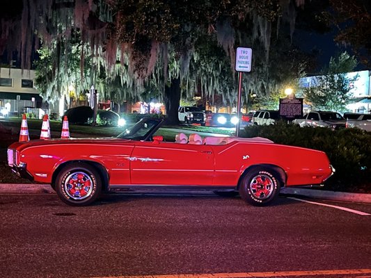 THE SIDE BAR TAVERN - Updated January 2026 - 17 Photos & 18 Reviews ...