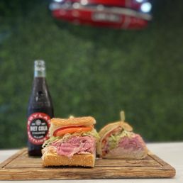 CAPO DELI TYSONS - Updated October 2025 - 153 Photos & 130 Reviews ...