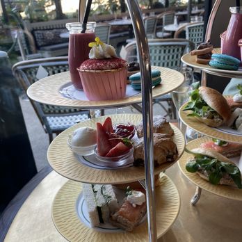 THE IVY - Updated August 2025 - 335 Photos & 241 Reviews - 1 - 5 West ...