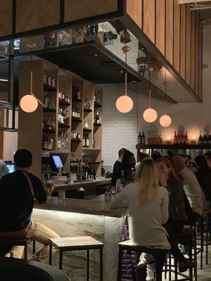 TUNA BAR - 570 Photos & 294 Reviews - 205 Race St, Philadelphia ...