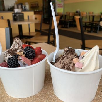 CHUCKLEBERRIES - Updated January 2026 - 25 Photos & 25 Reviews - 7567 ...