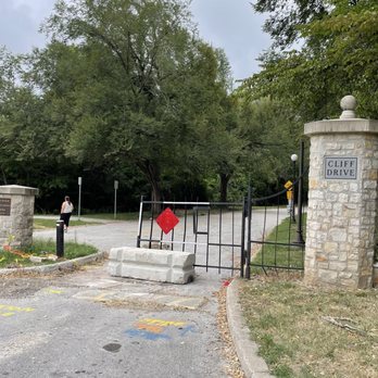 CLIFF DRIVE - Updated January 2026 - 13 Photos & 16 Reviews - 3500 ...