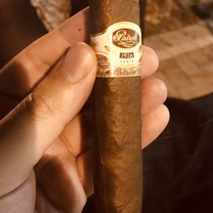 ANGRY MOON CIGARS - 42 Photos & 36 Reviews - 2401 Pga Blvd, Palm Beach ...