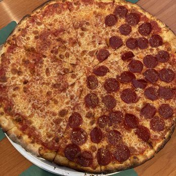 BARTONE’S APIZZA - Updated December 2025 - 17 Photos & 32 Reviews - 143 ...