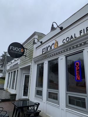 FUOCO APIZZA - Updated November 2025 - 265 Photos & 174 Reviews - 461 W ...