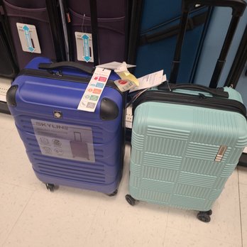 TARGET - Updated August 2025 - 59 Photos & 35 Reviews - 27100 Wixom Rd ...