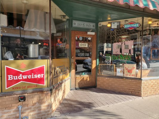 BOOCHES BILLIARD HALL - 74 Photos & 189 Reviews - 110 S 9th St ...