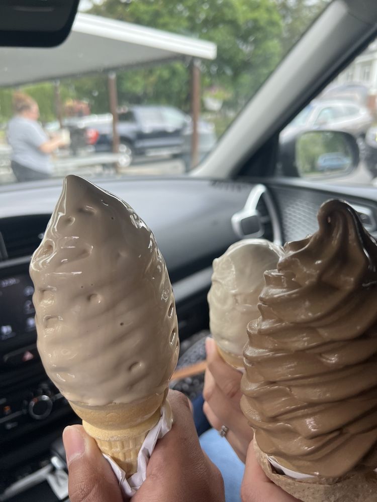 SPOT DRIVE-IN - 36 Photos & 26 Reviews - 4240 Hecktown Rd, Bethlehem ...