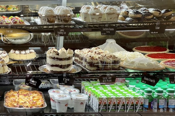 KNEADERS BAKERY & CAFE - Updated November 2025 - 43 Photos & 151 ...