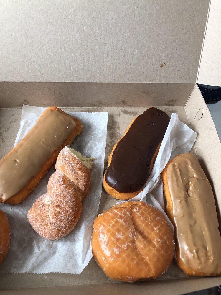 ANGELS DONUTS - BAKERSFIELD 2 - 83 Photos & 75 Reviews - Doughnuts ...