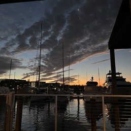 PIER 22 - Updated July 2025 - 875 Photos & 928 Reviews - 1200 1st Ave W ...