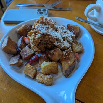 RUBY SLIPPER DESTIN - Updated October 2025 - 391 Photos & 352 Reviews ...