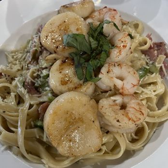 NOSH WINE LOUNGE - Updated December 2025 - 287 Photos & 307 Reviews ...