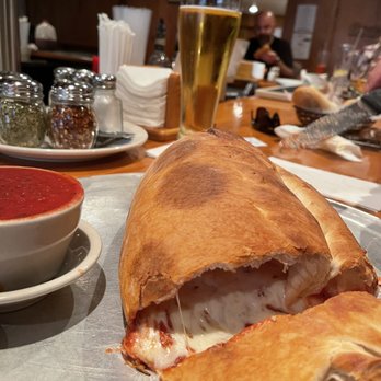 SNUZZLE’S - Updated July 2025 - 62 Photos & 131 Reviews - 145 Lyons Rd ...