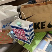 THE OUTLET COLLECTION SEATTLE - 154 Photos & 181 Reviews - 1101 Outlet ...