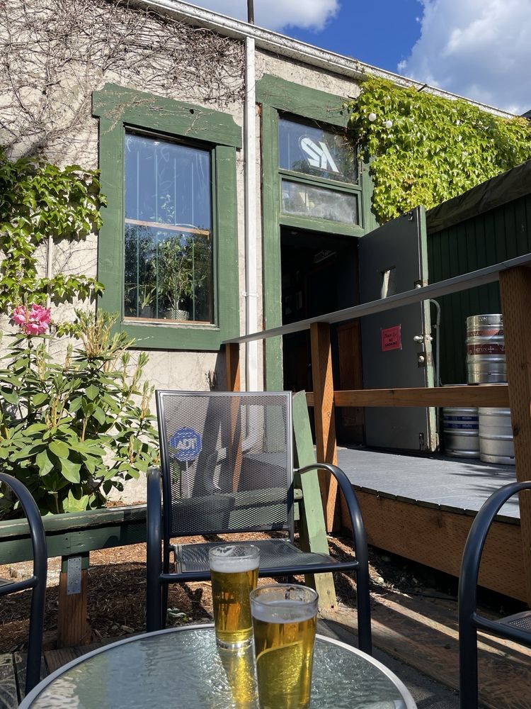 THE ROANOKE - Updated January 2026 - 57 Photos & 98 Reviews - 2409 10th ...