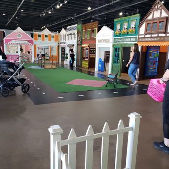 TOODLEY TOWN - Updated December 2024 - 218 Photos & 111 Reviews - 5875 S Rainbow Blvd, Las Vegas ...