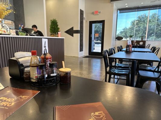 PHO GURU - Updated August 2025 - 64 Photos & 35 Reviews - 6191 Hwy Blvd ...
