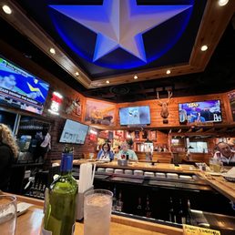 TEXAS ROADHOUSE - Updated January 2026 - 129 Photos & 151 Real Reviews ...