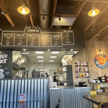 HOT CHICKEN ALLEY - Updated October 2025 - 257 Photos & 396 Reviews ...