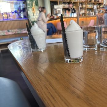 THE EMERALD LOUNGE - Updated January 2026 - 226 Photos & 58 Reviews ...