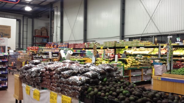 DISTRIBUIDORA EL FLORIDO - Updated December 2025 - 13 Reviews - Calzada ...