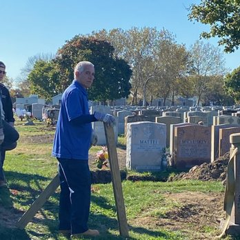 ST RAYMOND NEW CEMETERY - Updated December 2025 - 29 Photos & 14 ...