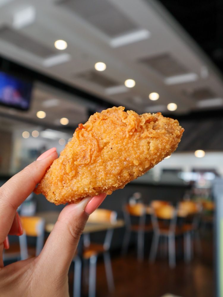 BB.Q CHICKEN SUWANEE - Updated March 2025 - 191 Photos & 153 Reviews ...