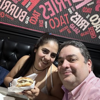 GRILLIES - Updated October 2025 - 24 Photos & 11 Reviews - 149 Dundas ...