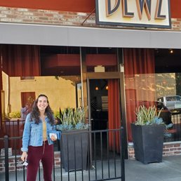 DEWZ RESTAURANT - Updated October 2025 - 501 Photos & 751 Reviews ...