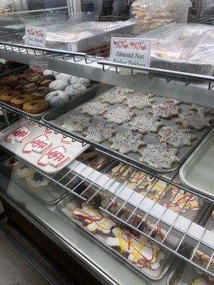 WOOD BAKERY - 42 Photos & 53 Reviews - 115 W 1st St, O Fallon, Illinois ...