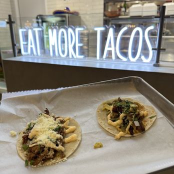 ELEMENT EATERY - Updated August 2024 - 243 Photos & 113 Reviews - 5350 ...