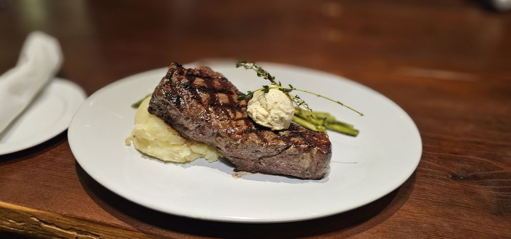 TABLE 100 - Updated August 2024 - 487 Photos & 394 Reviews - 100 Ridge ...