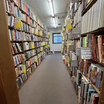 SMITH FAMILY BOOKSTORE - Updated January 2026 - 30 Photos & 97 Reviews ...