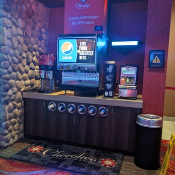CHEROKEE CASINO & HOTEL ROLAND - Updated December 2025 - 65 Photos & 59 ...