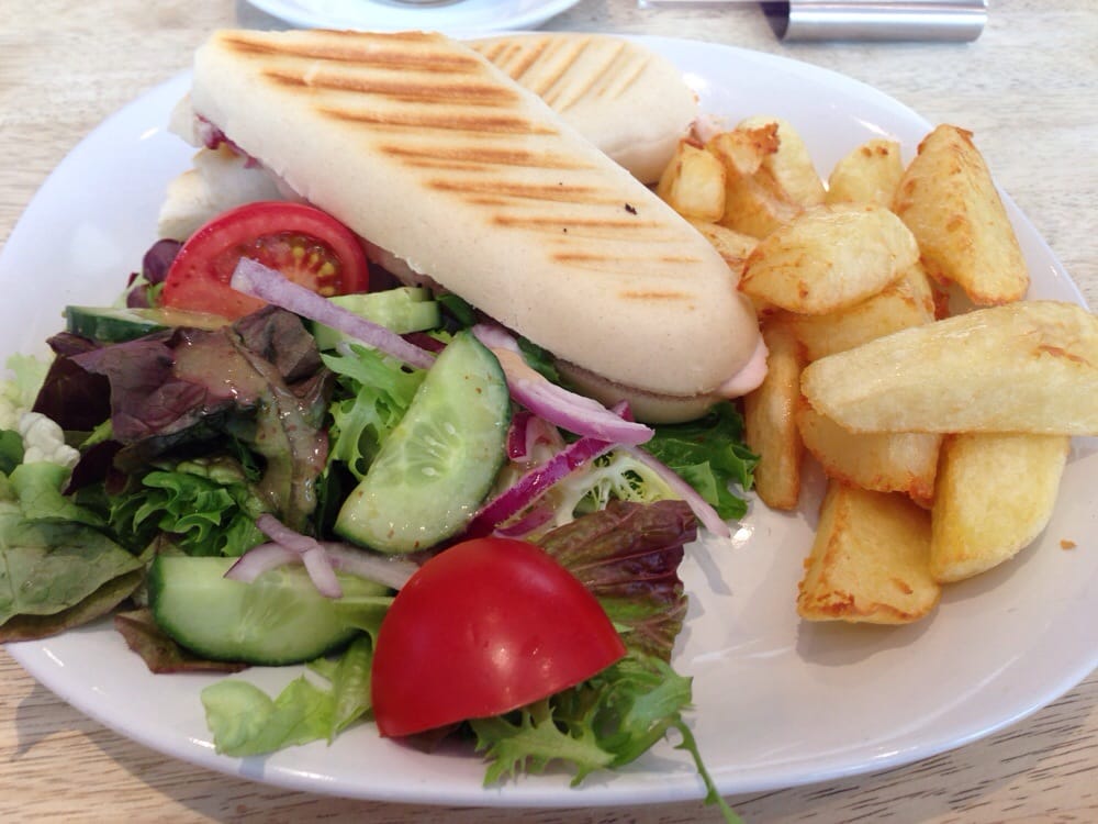 SMATT’S DUO CAFE BAR AND BISTRO - Updated May 2025 - 32 Main St ...