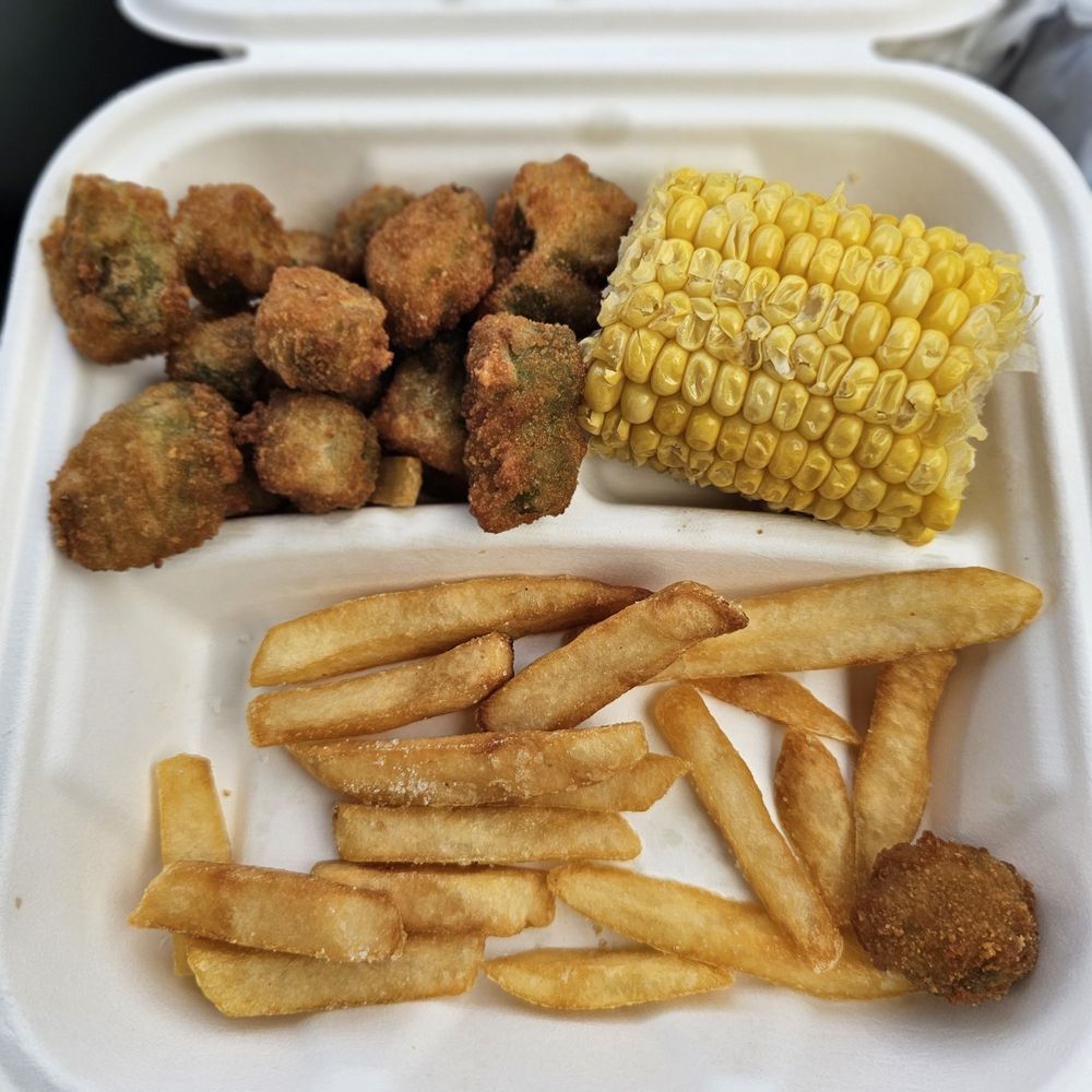 CAROLINA FISH FRY - Updated December 2025 - 45 Photos & 71 Reviews ...
