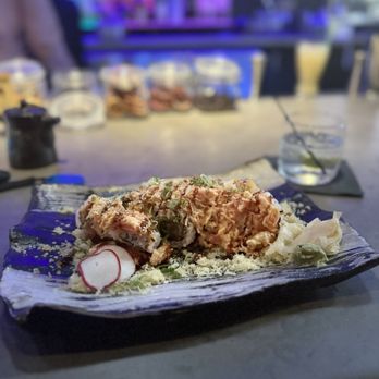 MOON THAI AND JAPANESE RESTAURANT - Updated December 2024 - 813 Photos ...