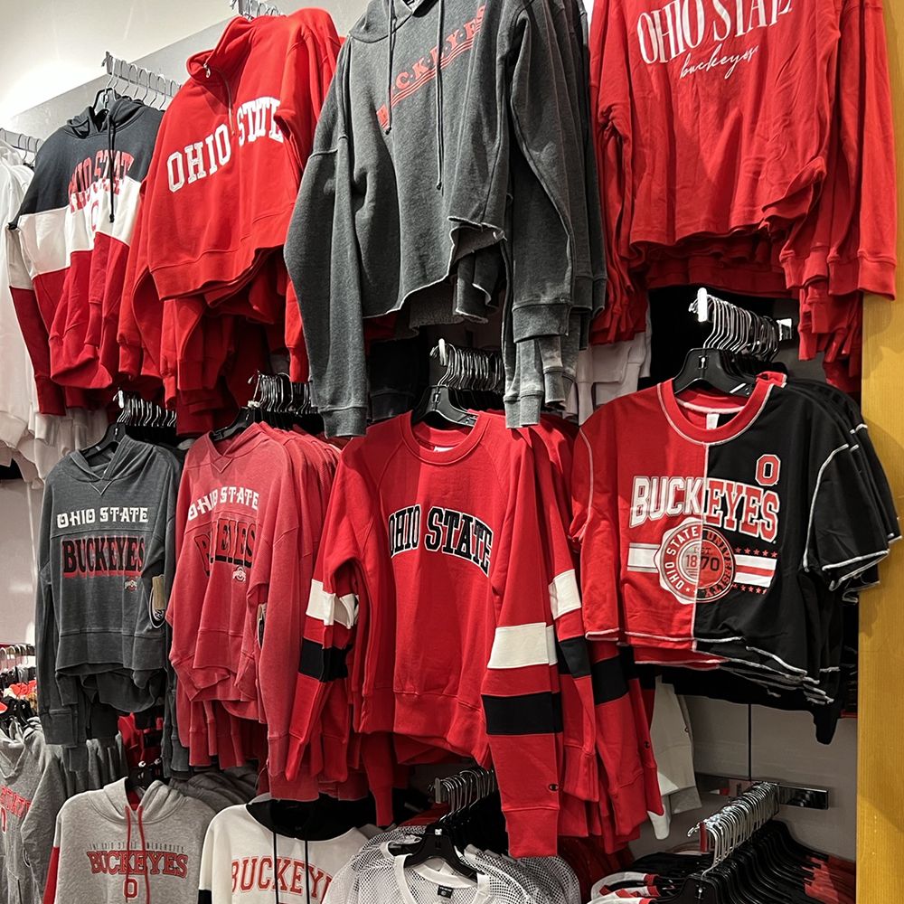 RALLY HOUSE GREAT LAKES MALL - Updated September 2024 - Request ...