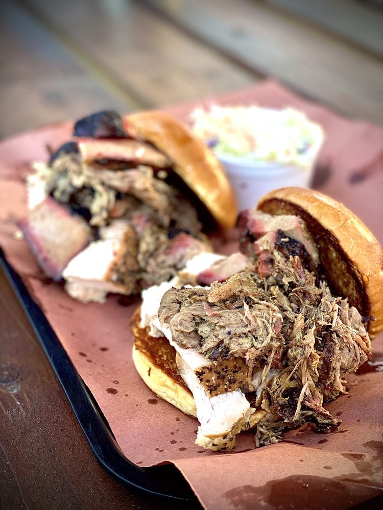 ERIC’S FAMILY BARBECUE - Updated May 2024 - 551 Photos & 745 Reviews ...