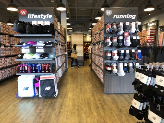 NEW BALANCE FACTORY STORE - 15 Photos - 1645 Parkway, Sevierville ...