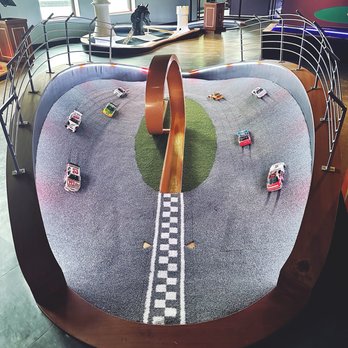 PAR 3 - Updated December 2025 - 119 Photos & 27 Reviews - 1 Levee Wy ...