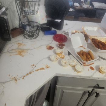 ATL DELI - Updated November 2025 - 17 Photos - 5005 Gulfport Blvd S ...