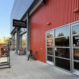 MOTOR BAR & RESTAURANT - Updated October 2025 - 564 Photos & 256 ...