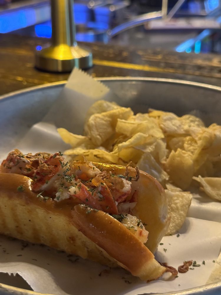 SHUCK BOYS OYSTER BAR - Updated July 2025 - 40 Photos & 28 Reviews ...