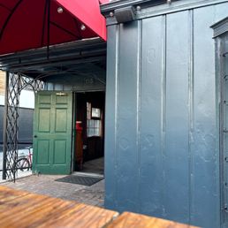 ROYCE - Updated October 2025 - 435 Photos & 298 Reviews - 115 Ridge St ...