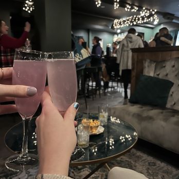 EMERALD COCKTAIL KITCHEN - Updated January 2026 - 139 Photos & 60 ...