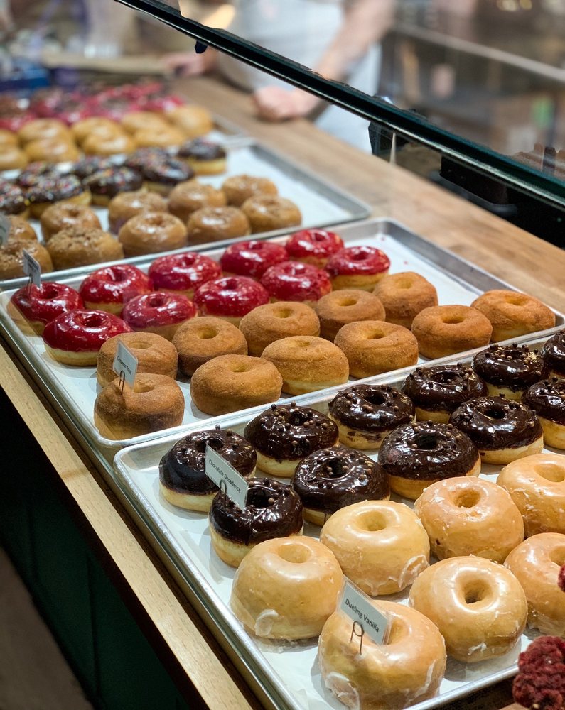 DESTINATION DONUTS - Donuts - 3519 N High St, Columbus, Ohio - 255 ...