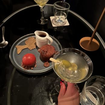 BAR MARGOT - Updated May 2024 - 520 Photos & 248 Reviews - 75 14th St ...